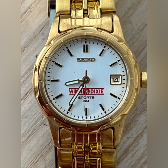 Seiko | Accessories | Seiko Sports 5 Vintage Ladies Watch White Dial ...